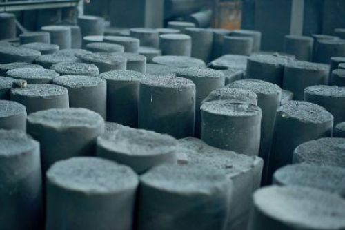 Mozambique launches US$200m graphite project to revive mining sector ...