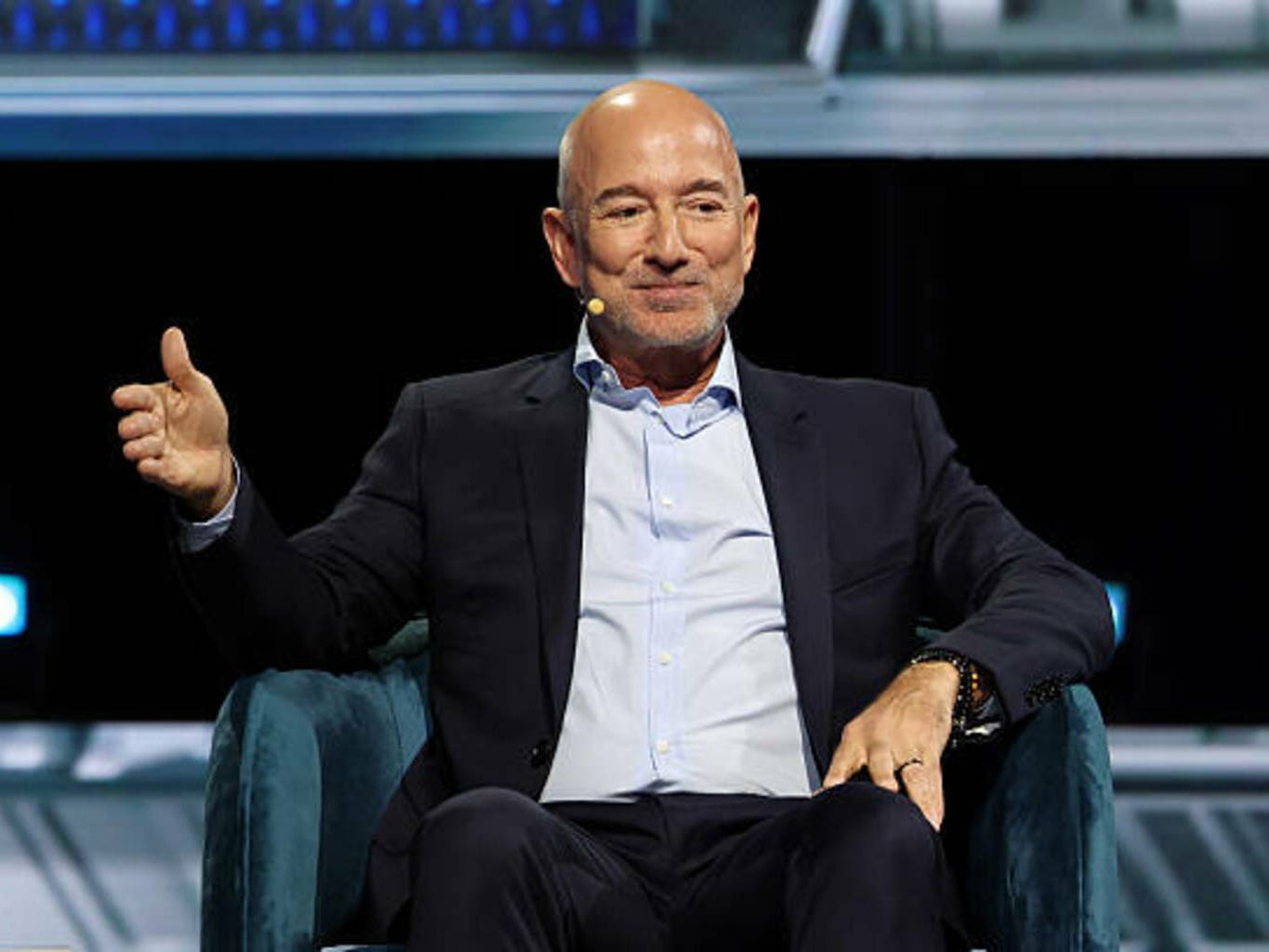 Jeff Bezos eyes US$100bn AI fund to transform old factories into next ...